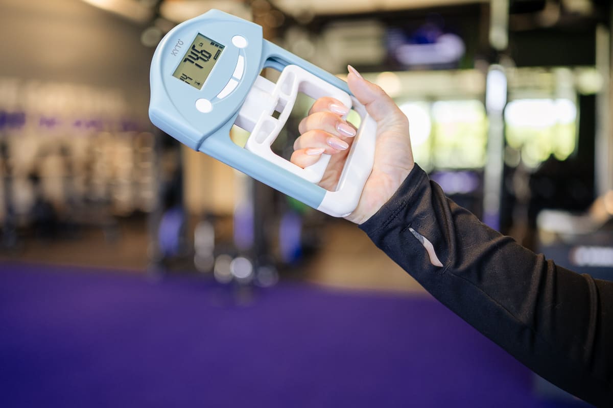 Exercise to Increase Longevity: How to Improve Grip Strength | Anytime Fitness